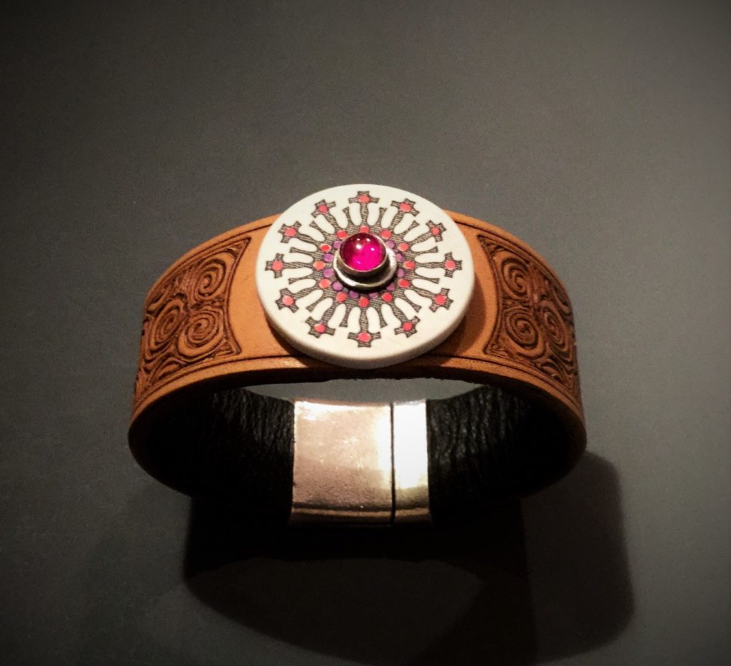 The Silhouette Curio – Tutorial For New Possibilities With Leather And ...