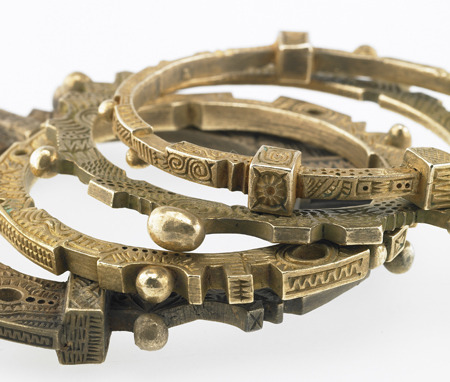 Learn To Carve A Bronze Clay Bangle